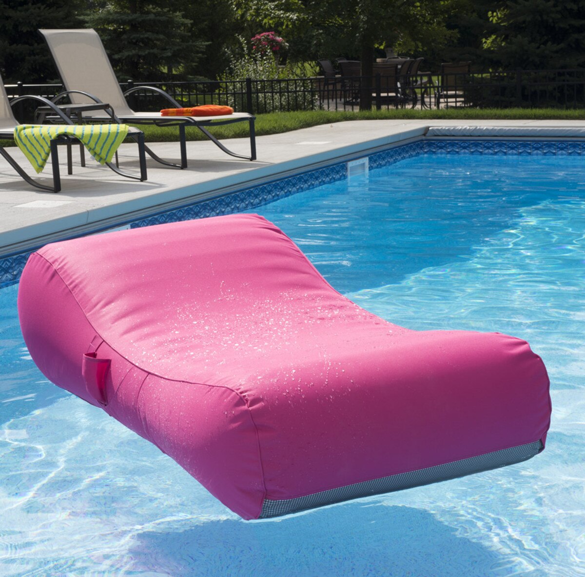 Ocean Blue Capri Inflatable Lounger - Fuchsia | Splash Super Center